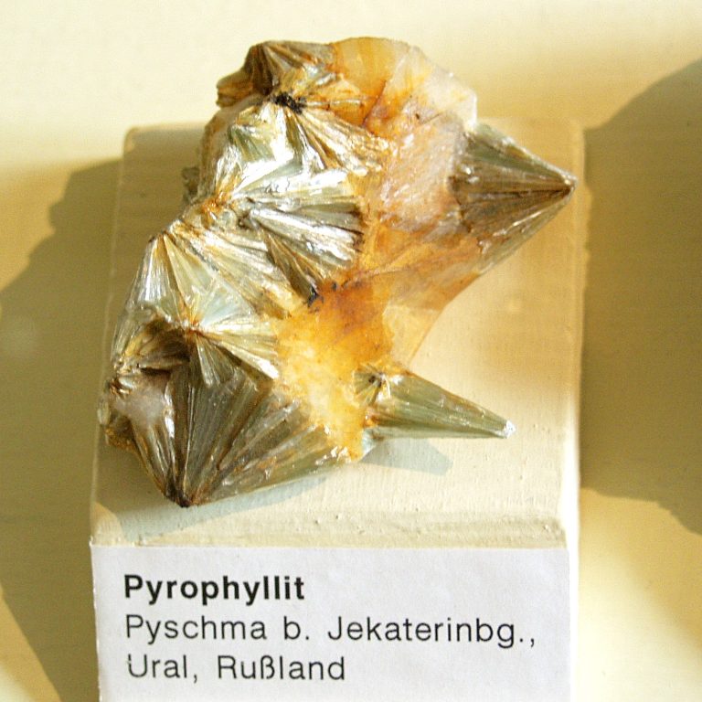 ¿Qué es la Pirofilita? - Cristales, Piedras, Medicina alternativa